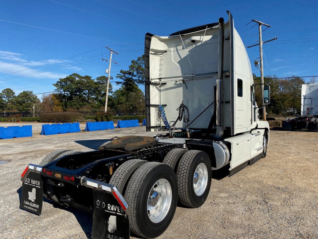 2020 Mack Anthem LM013306 449k Miles - Old River