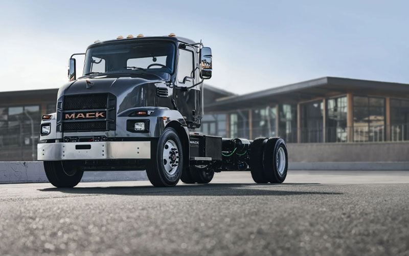 Mack Trucks MD Electric - Old River
